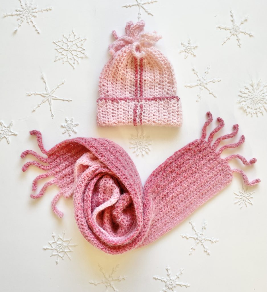 Crochet Caron O’Go Halo Rose Gold Hat and Scarf – Sugar Joye